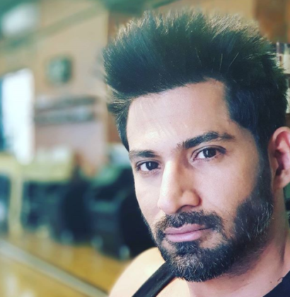 Vivan Bhatena Biography, Height, Weight, Age, Wife, Family, Wiki
