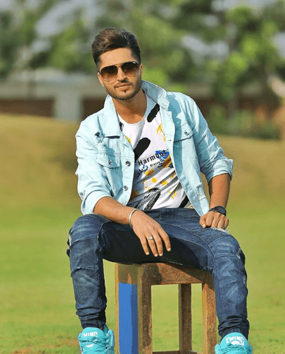 Jassi Gill Biography, Affair, Family, Weight, Height, Age, Wiki