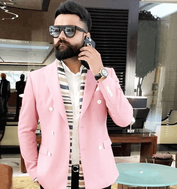 Amrit Maan Biography, Affair, Family, Weight, Height, Age, Wiki