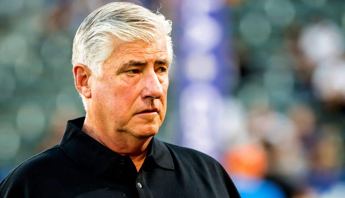 Sigi Schmid Biography: Height, Team, Age, Affair, Family, Coach, Death